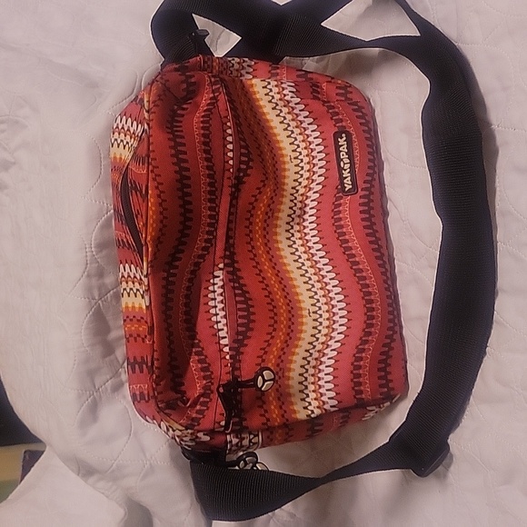 Yak Pak | Bags | Yak Pak Side Messenger Bag This Is Functional For A ...